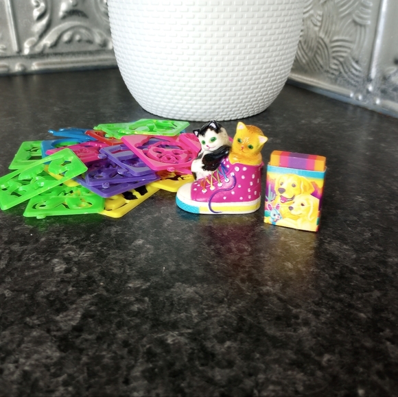 Lisa Frank | Accents | 9s Lisa Frank Stationary Y2k Nostalgia Caymus ...